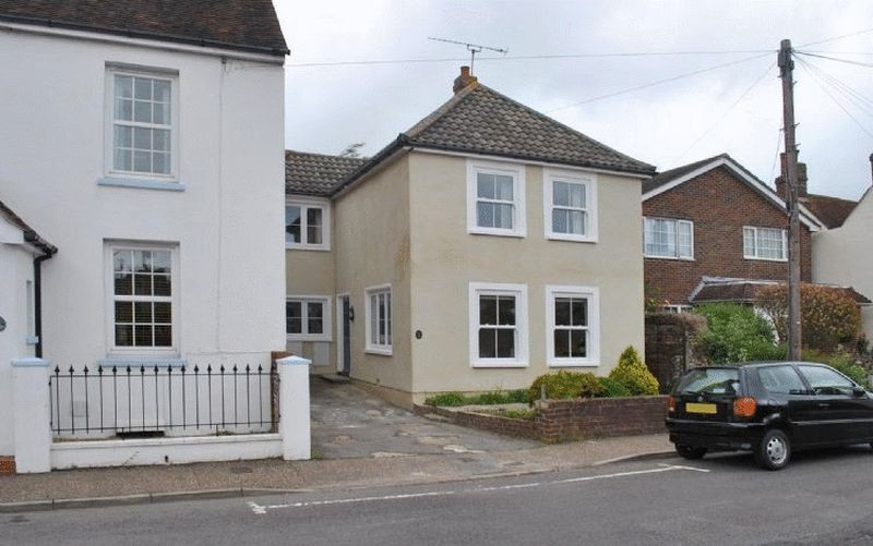 5 bed student house to rent on Victoria Road, Chichester, PO19 7HY ...