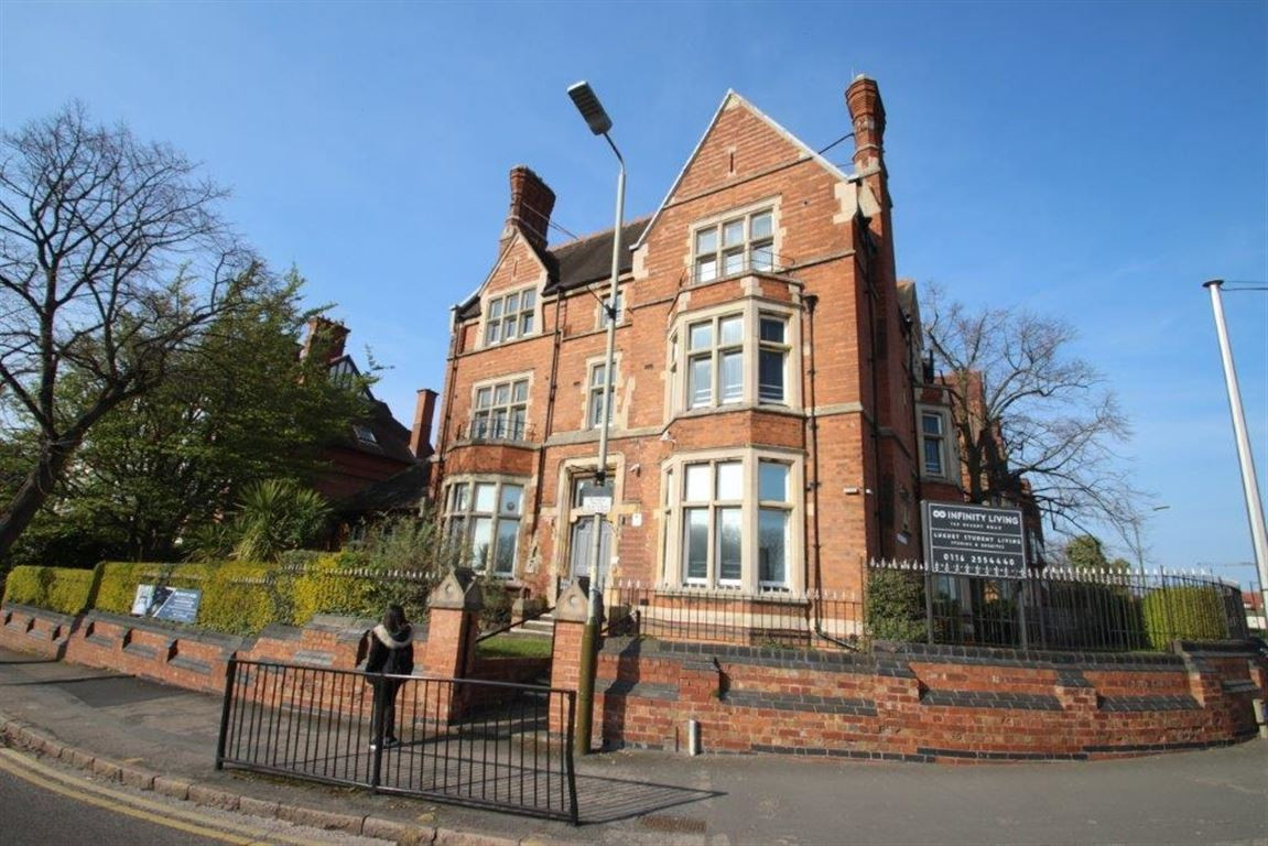 Student studio flat to rent on Regent Road, Leicester, LE1 7PA | StuRents