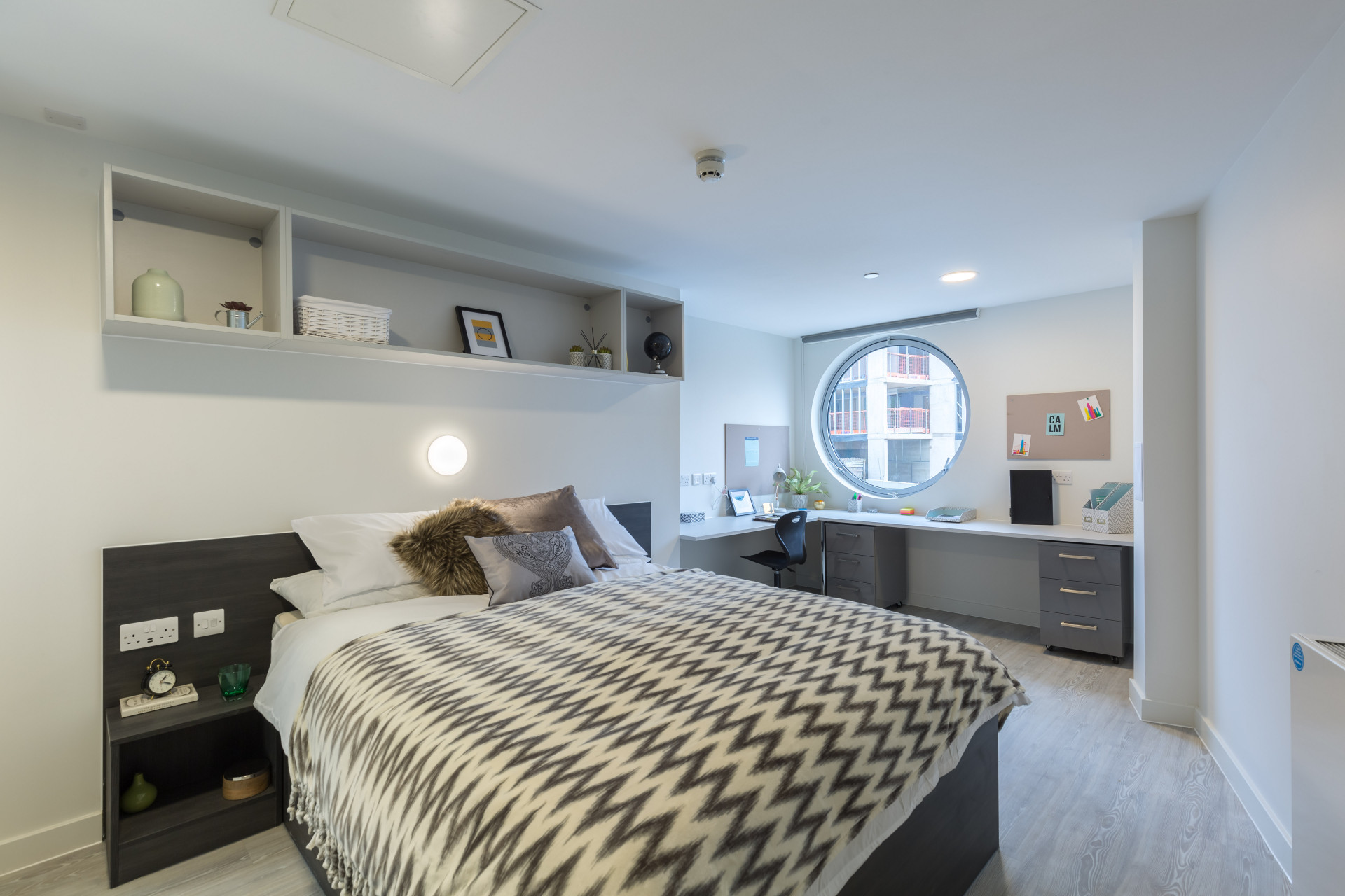 Premium Studio student flat to rent on City Road, Cardiff, CF24 3BJ ...