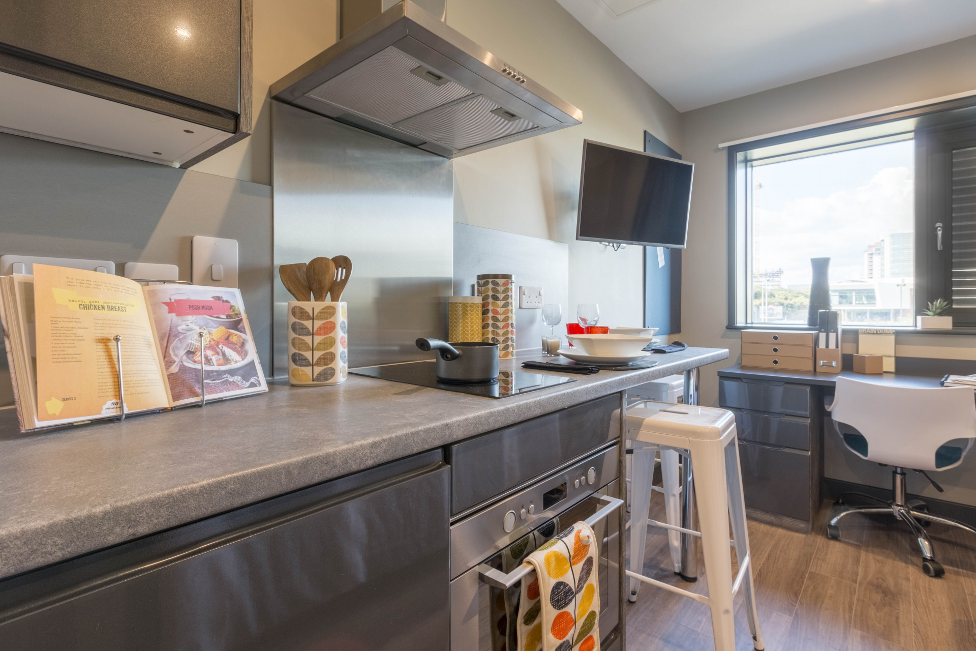 Standard Studio student flat to rent on Tyndall Street, Cardiff, CF10 ...