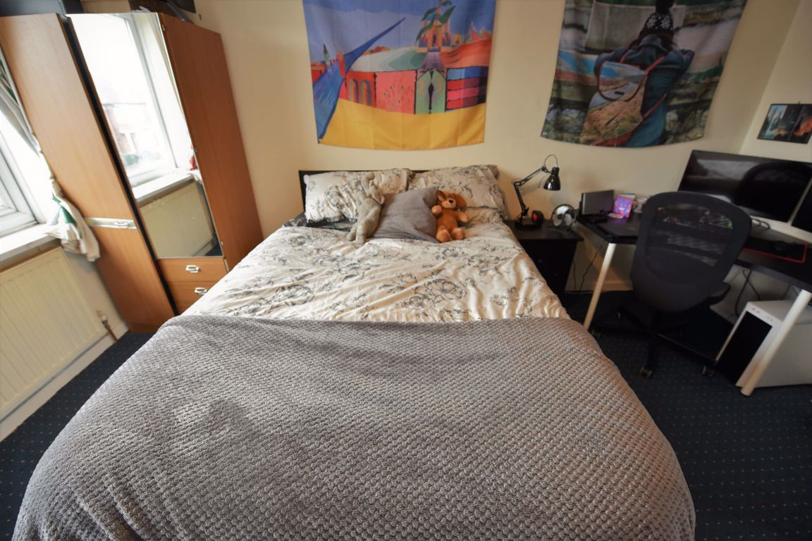 2 bed accommodation in Leeds - Eden Drive - StuRents