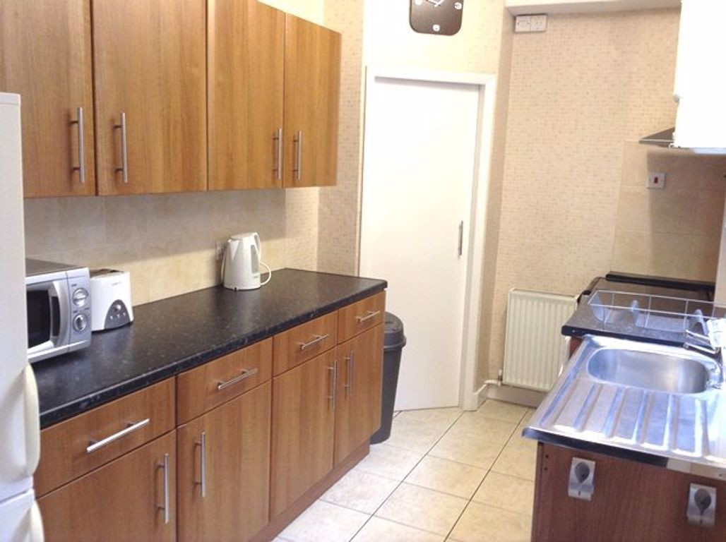 4 bed student house to rent on Hartoft Street, York, YO10 4BN | StuRents