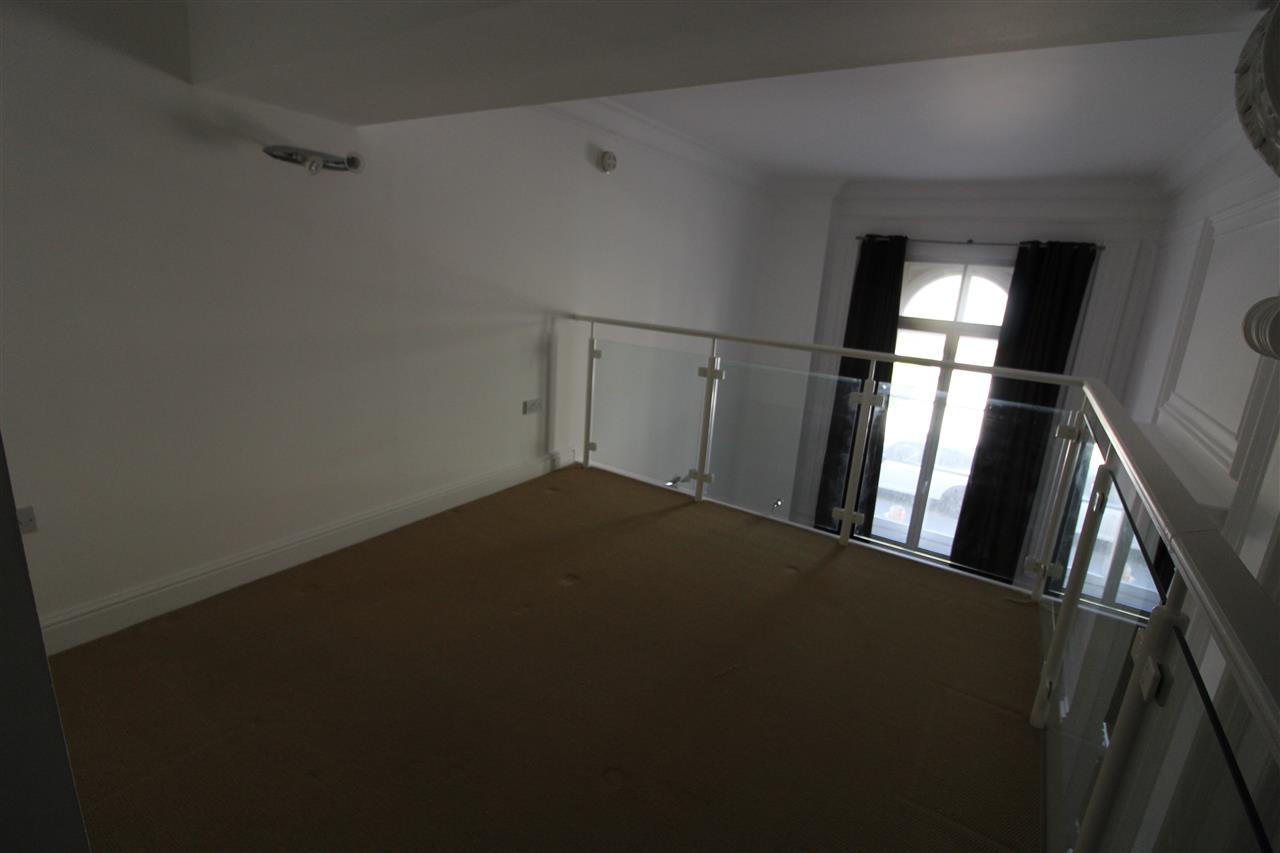 Student studio flat to rent on F12,Imperial Apartments, Southampton ...