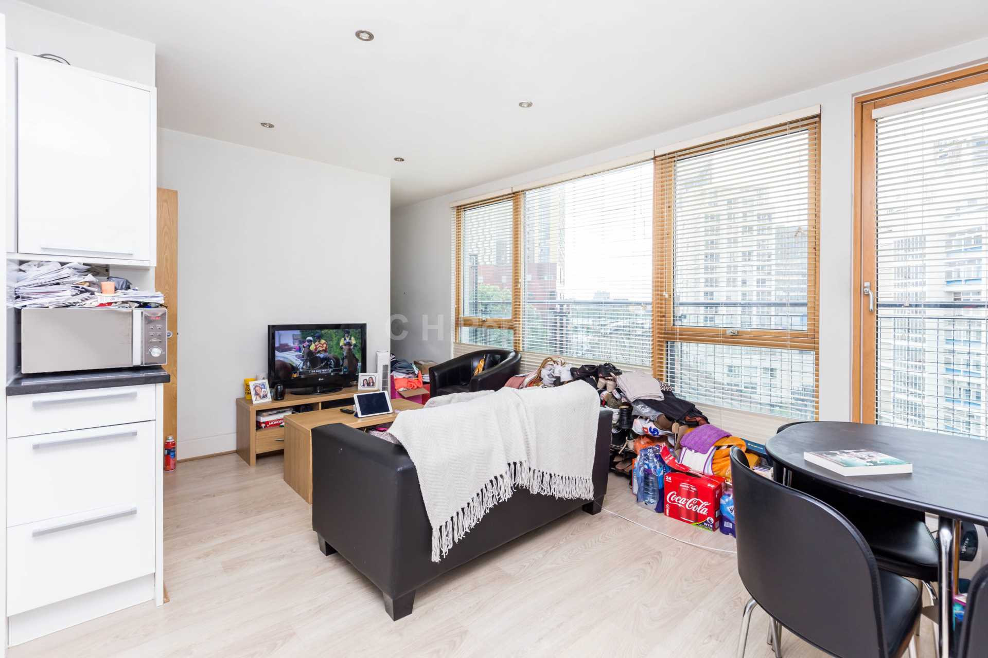 Student studio flat to rent on Rockingham Street, London, SE1 6PD ...