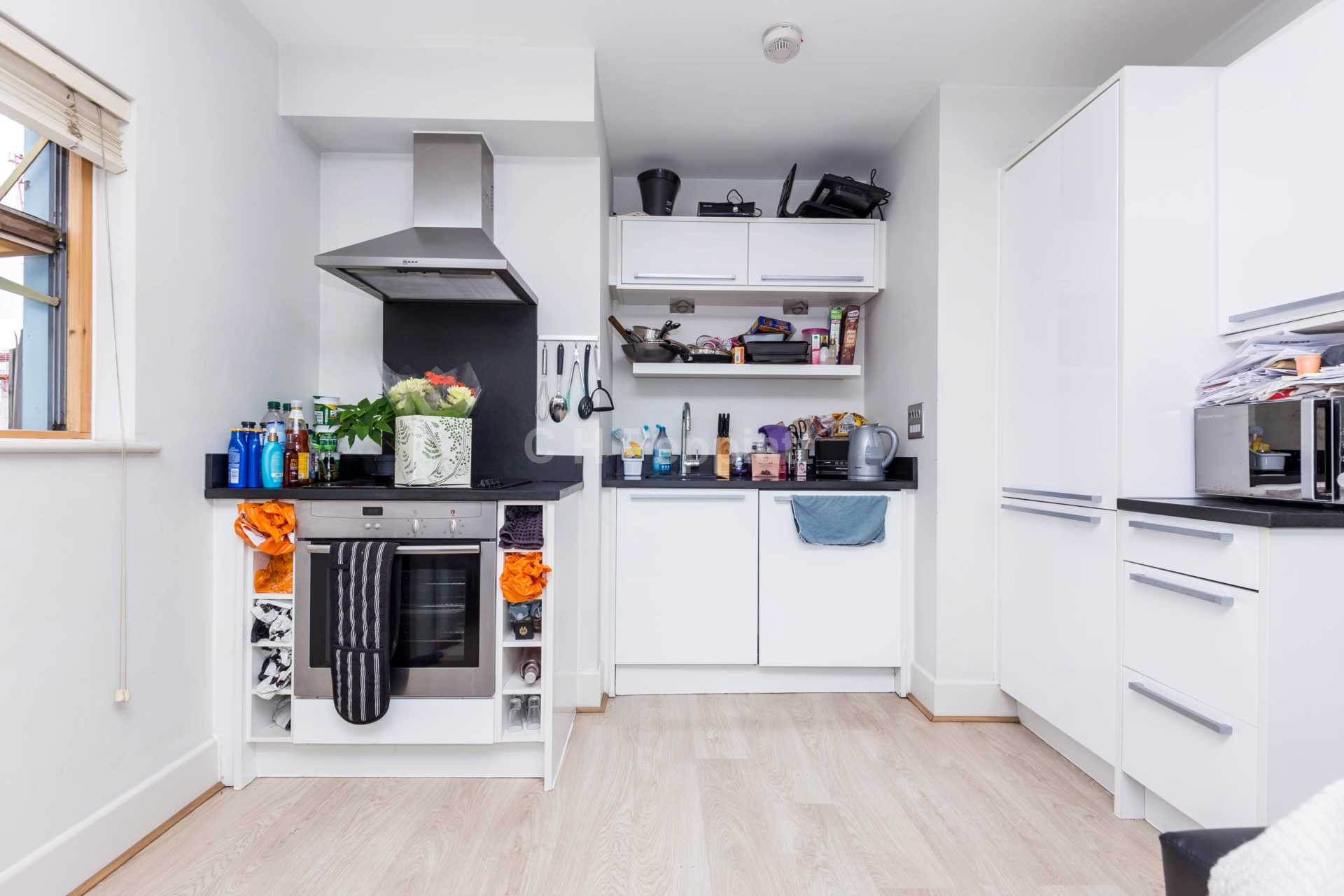 Student studio flat to rent on Rockingham Street, London, SE1 6PD ...