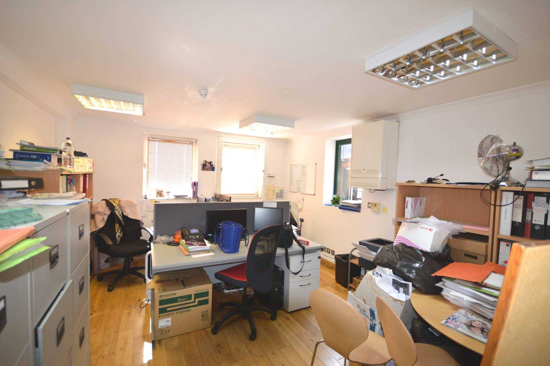 Student studio flat to rent on Pepper Street, London, E14 9RP | StuRents