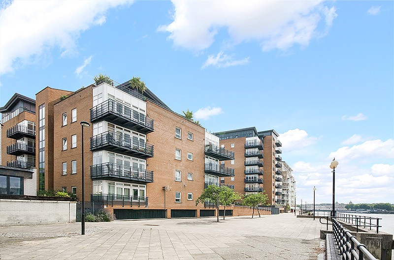 2 bed student house to rent on Langbourne Place, London, E143WW | StuRents