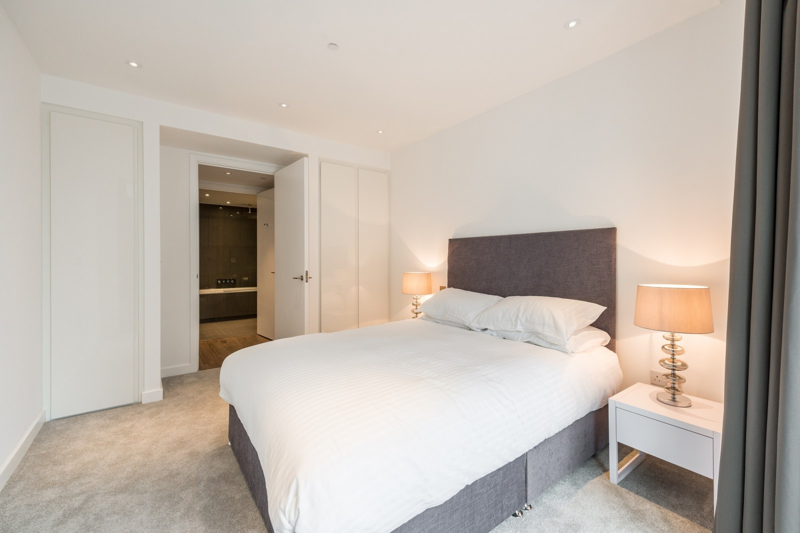 1 bed student house to rent on Satin House, London, E18PW | StuRents