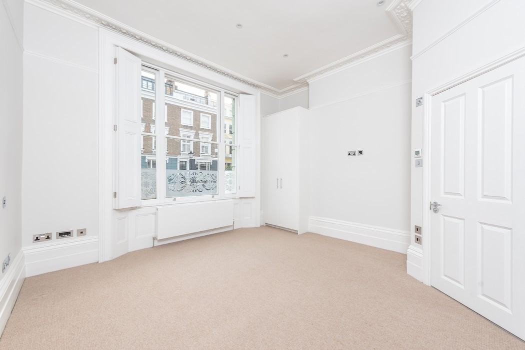 3 bed student house to rent on Chalcot Road, London, NW18LN | StuRents