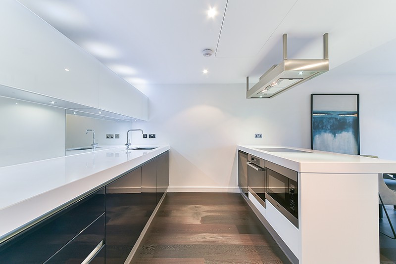 2 bed student house to rent on Moore House, London, SW1W8DU | StuRents