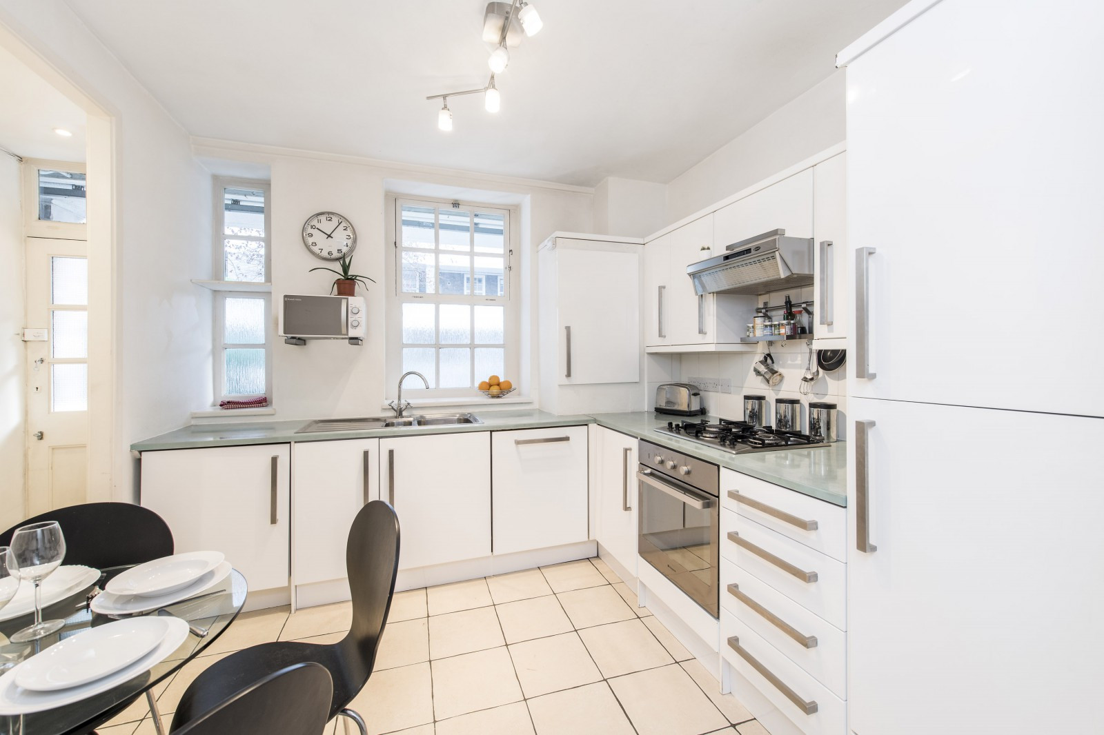 1 bed student house to rent on Tothill House, London, SW1P4DG | StuRents