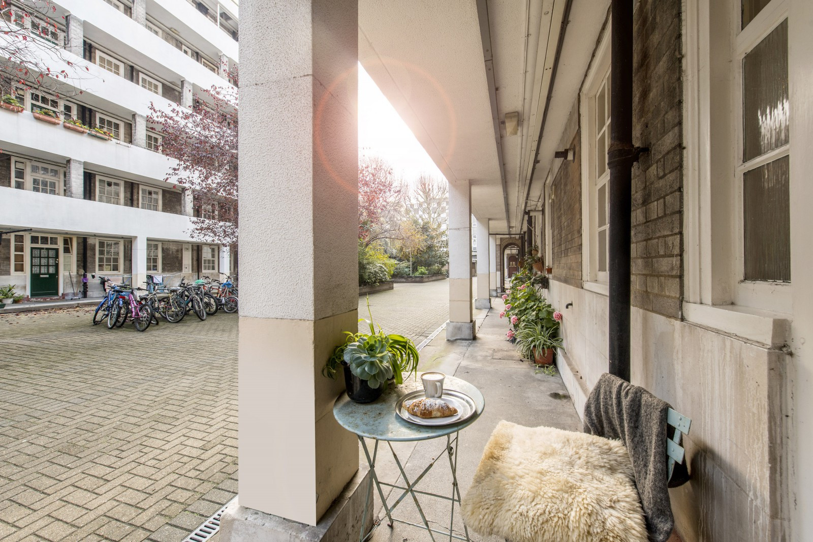 1 bed student house to rent on Tothill House, London, SW1P4DG | StuRents