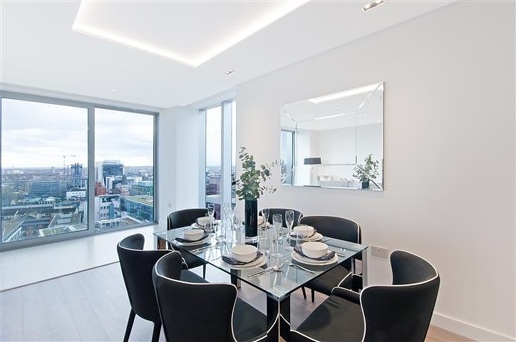 3 bed student house to rent on Satin House, London, E18PW | StuRents