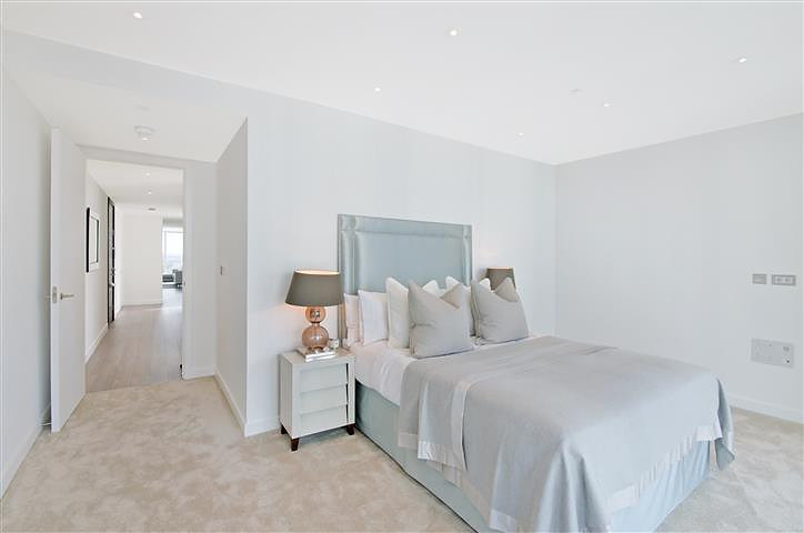 3 bed student house to rent on Satin House, London, E18PW | StuRents