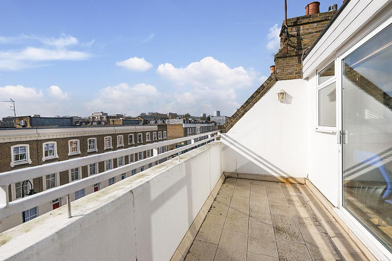5 bed student house to rent on Chalcot Road, London, NW18LH | StuRents