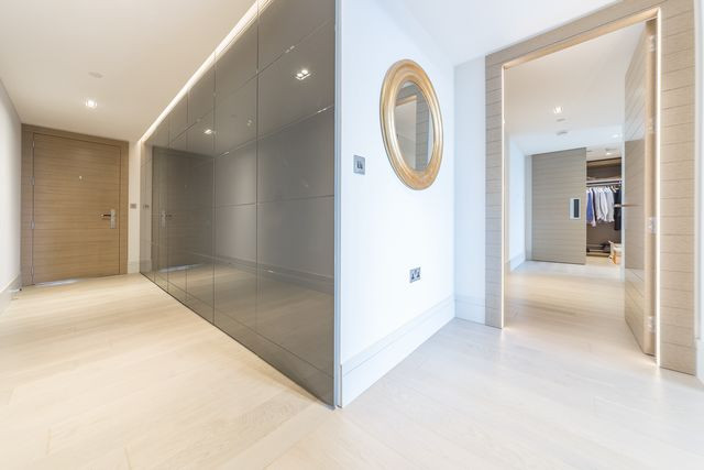 2 bed student house to rent on Merano Residences, London, SE1 7GS ...