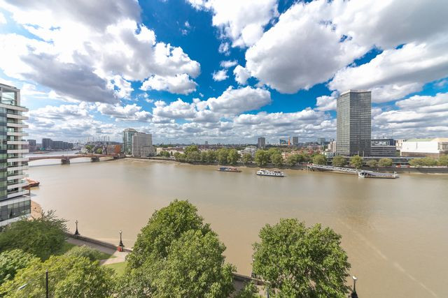 2 bed student house to rent on Merano Residences, London, SE1 7GS ...