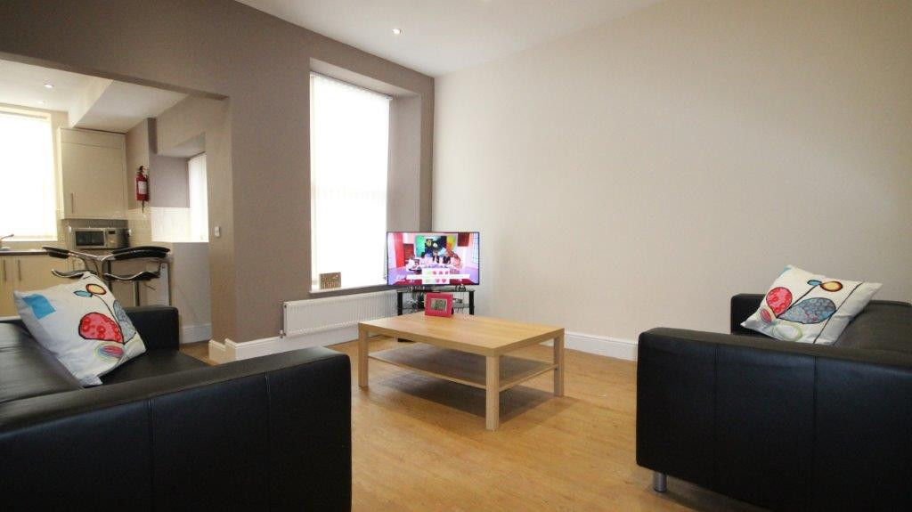 6 bed student house to rent on Barber Road, Sheffield, S10 1EE | StuRents