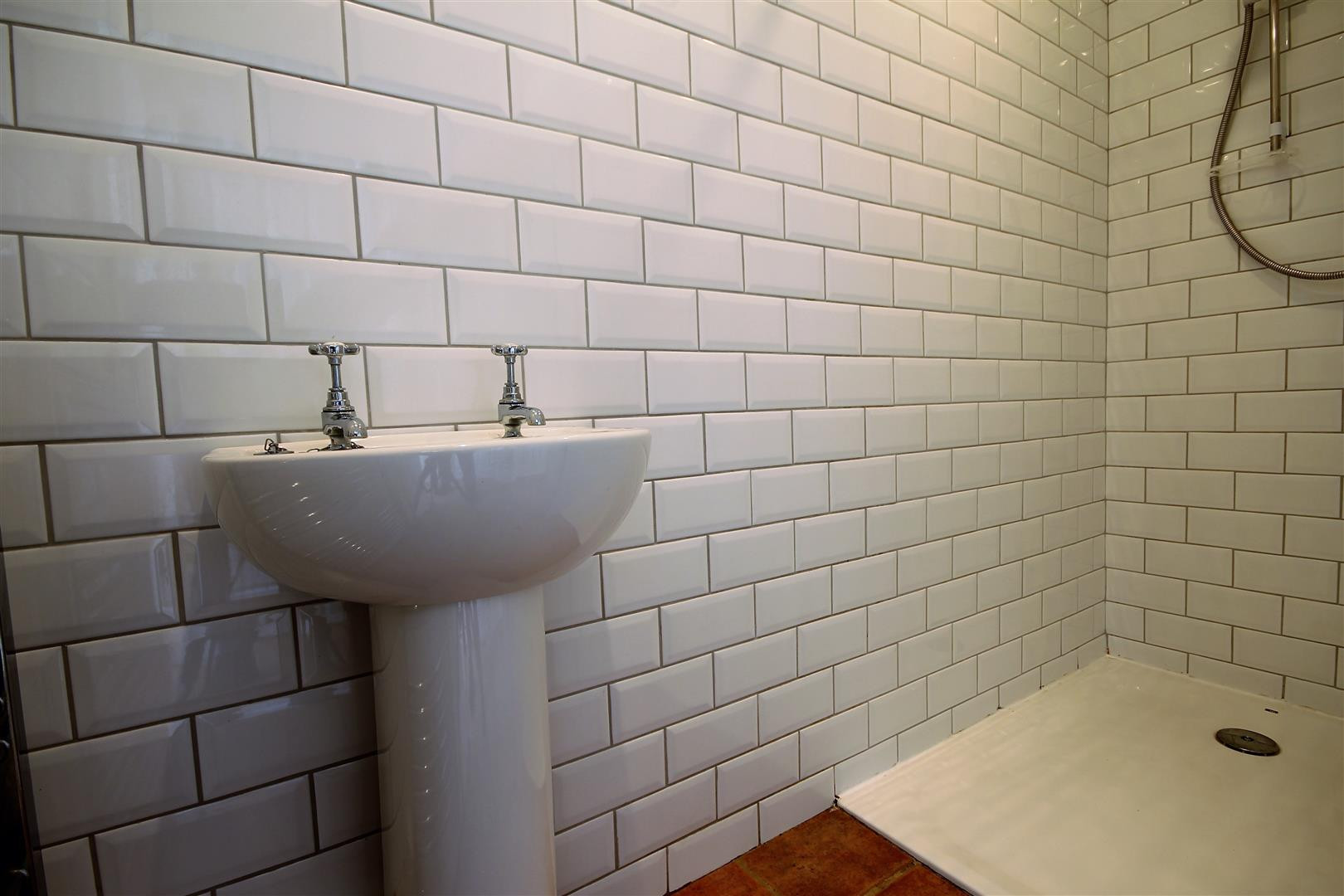 6 bed student house to rent on Brentwood Avenue, Newcastle, NE2 3DH ...