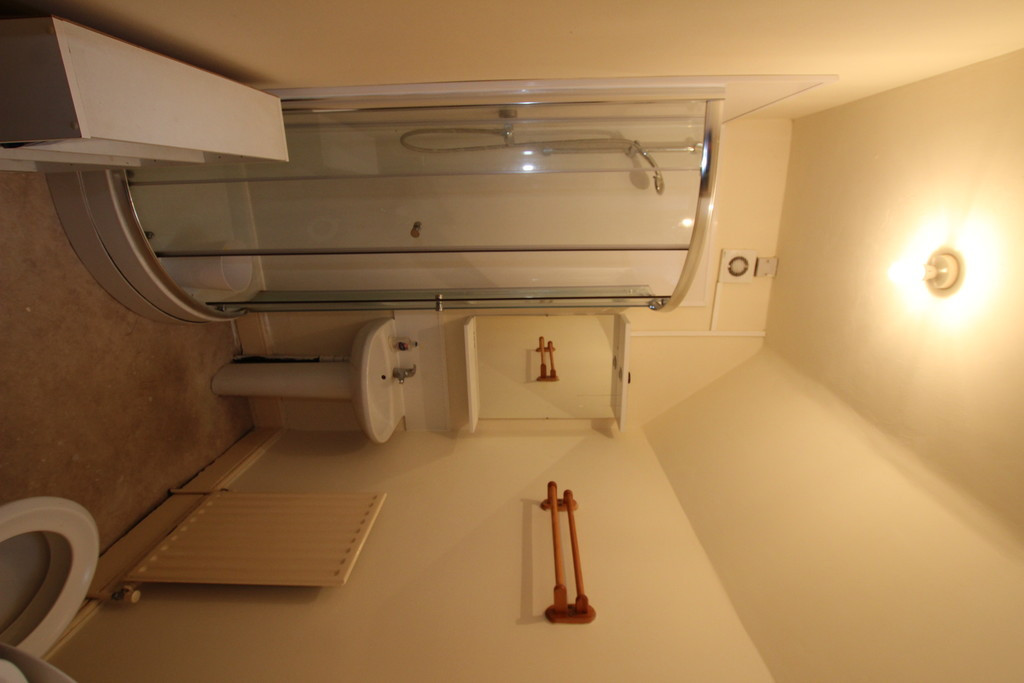 5 bed student house to rent on Hope Drive, Nottingham, NG7 1DL | StuRents