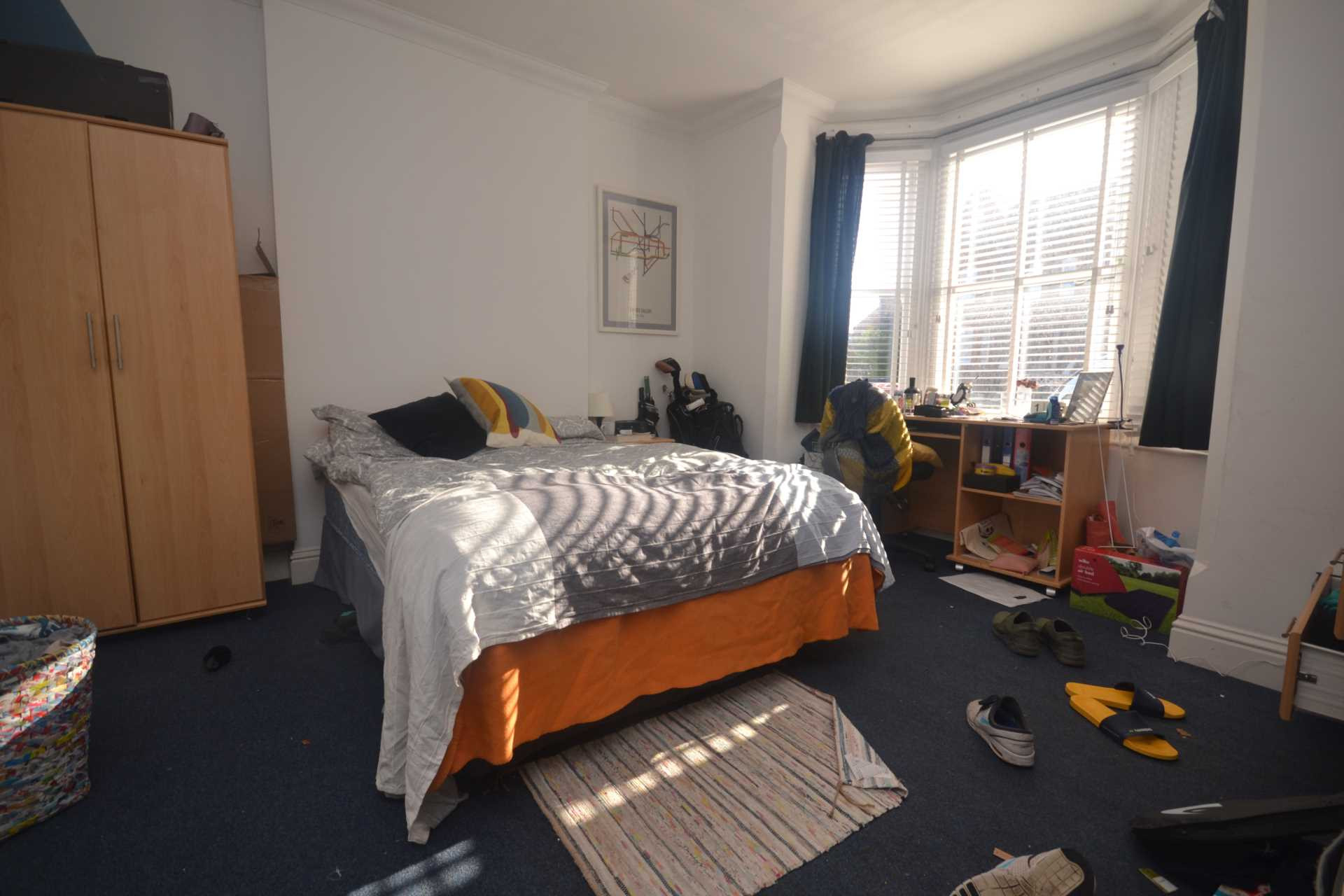 7 bed student house to rent on Addington Road, Reading, RG1 5PU | StuRents