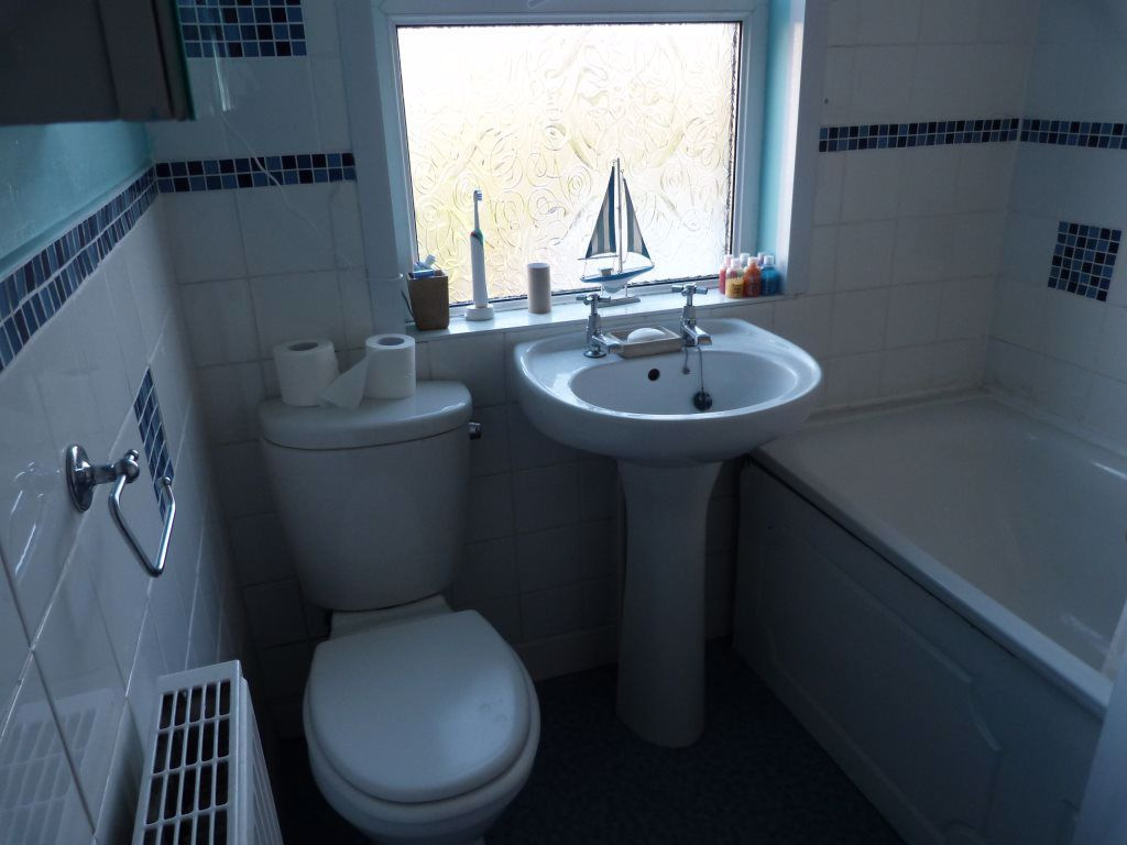 3 bed student house to rent on Maindy Road, Cardiff, CF24 4HQ | StuRents