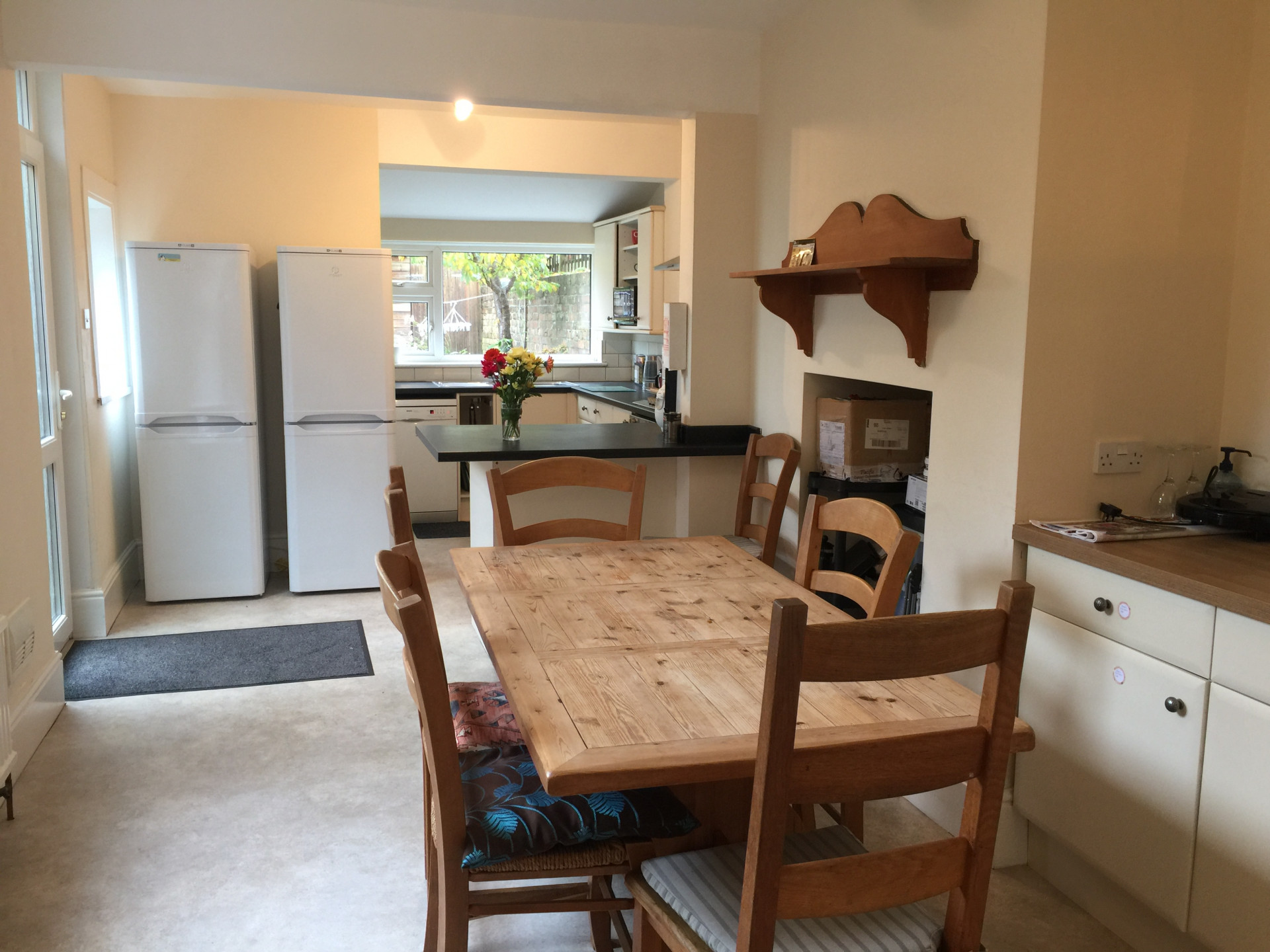 6 bed student house to rent on Magdalen Road, Exeter, EX2 4TF | StuRents