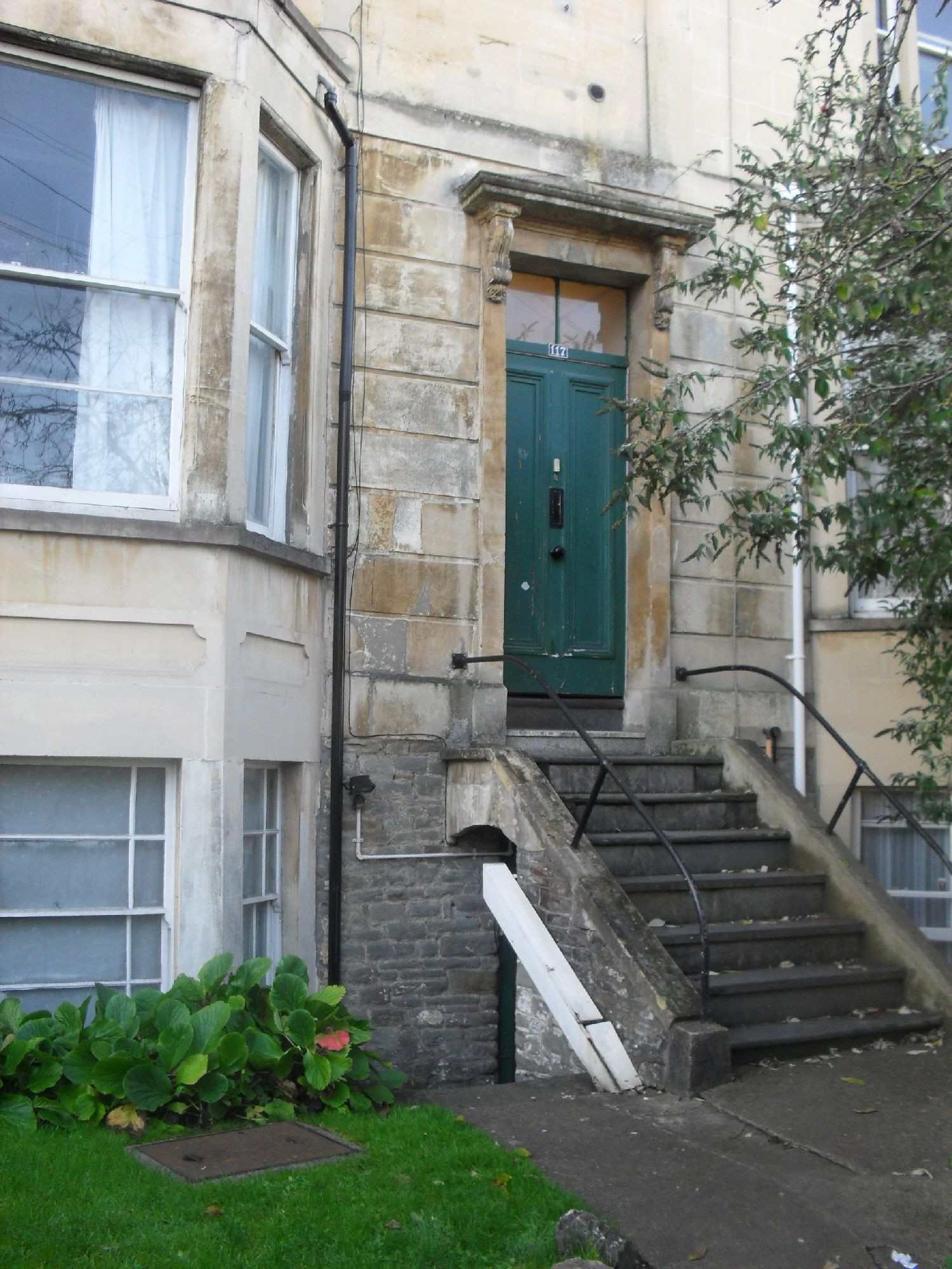 4 bed student house to rent on Cotham Brow, Cotham, Bristol, BS6 6AS ...