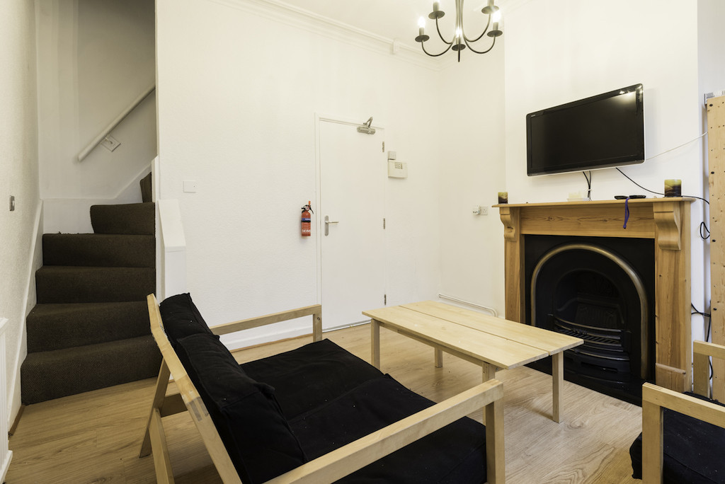 3 bed student house to rent on Robin Hood Street, Nottingham, NG3 1GF ...