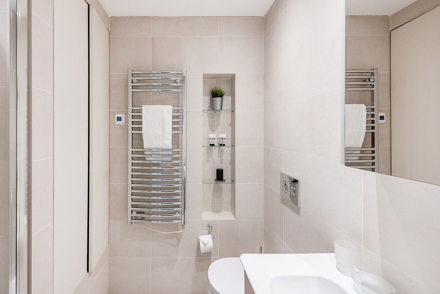 1 bed student house to rent on Drury Lane, London, WC2B 5RH | StuRents