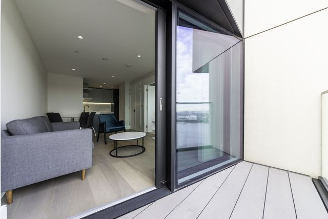 Student studio flat to rent on 8 Cutter Lane, London, SE10 0YW | StuRents