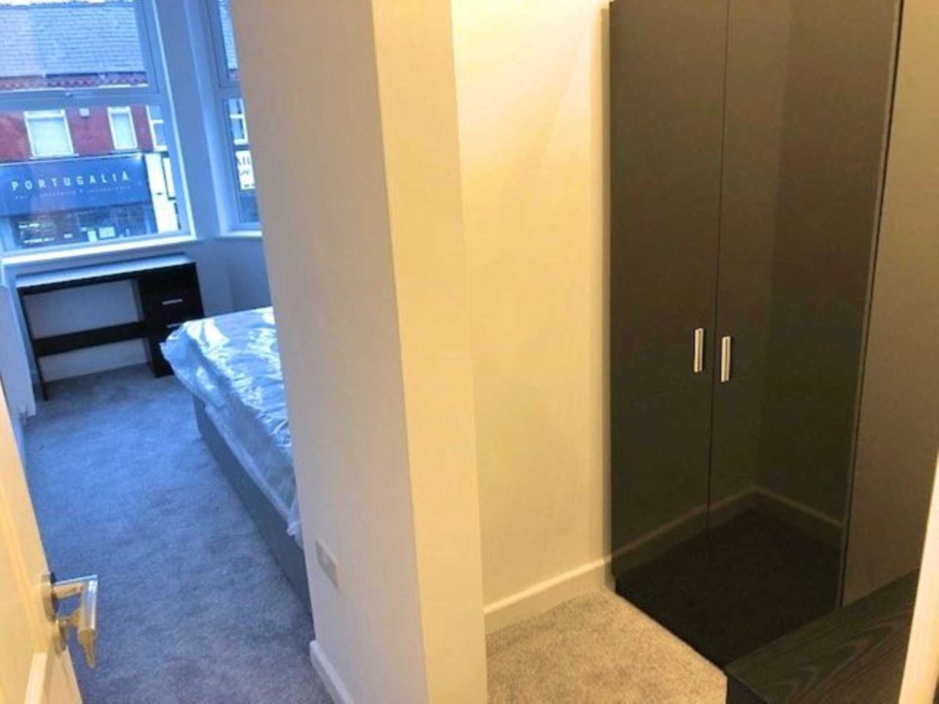 7 bed student house to rent on Langworthy Road, Salford, M6 5PP | StuRents