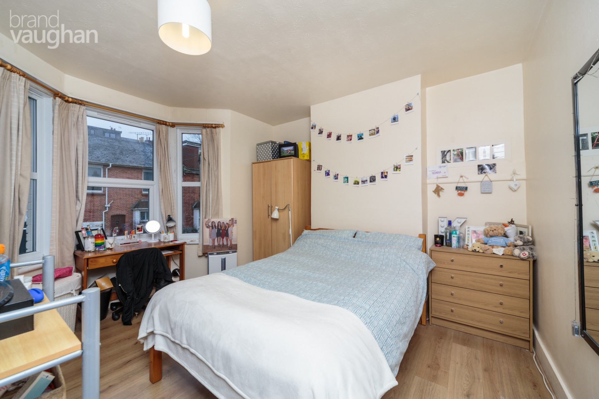 5 bed student house to rent on Riley Road, Brighton, BN2 4AG | StuRents