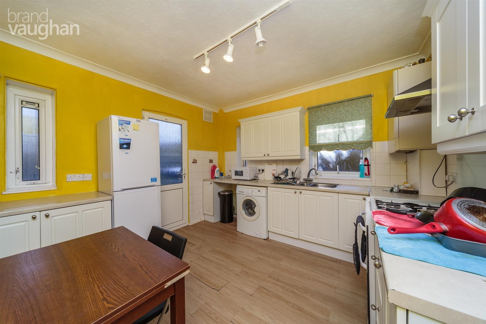 3 bed student house to rent on The Highway, Brighton, BN2 4GD | StuRents