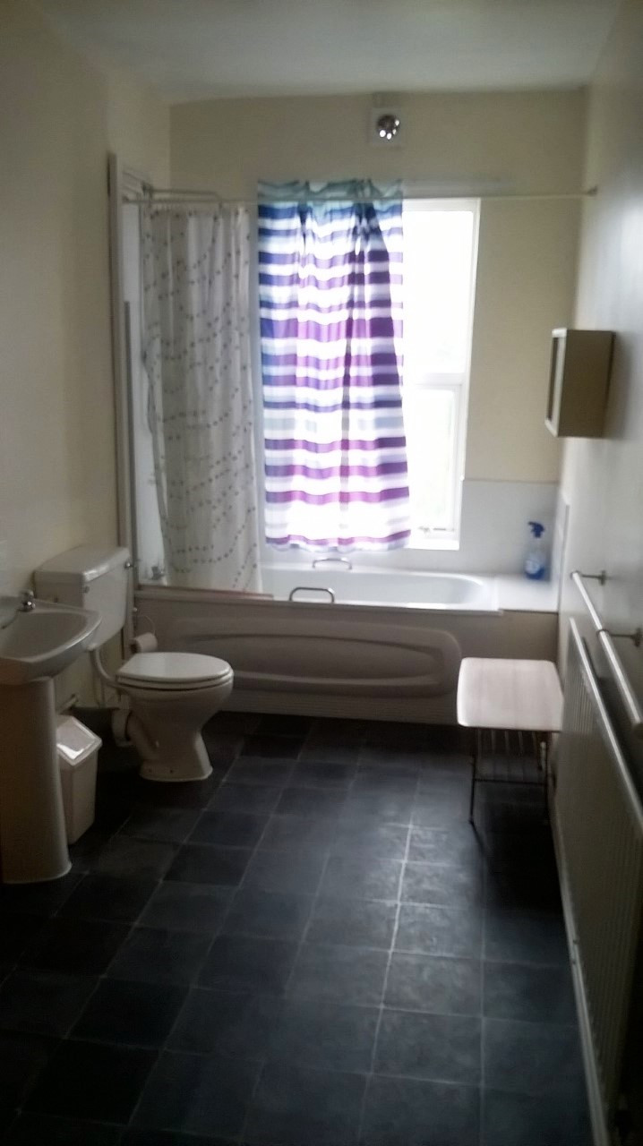 3 bed student house to rent on Widdrington Road, Coventry, CV1 4EN ...