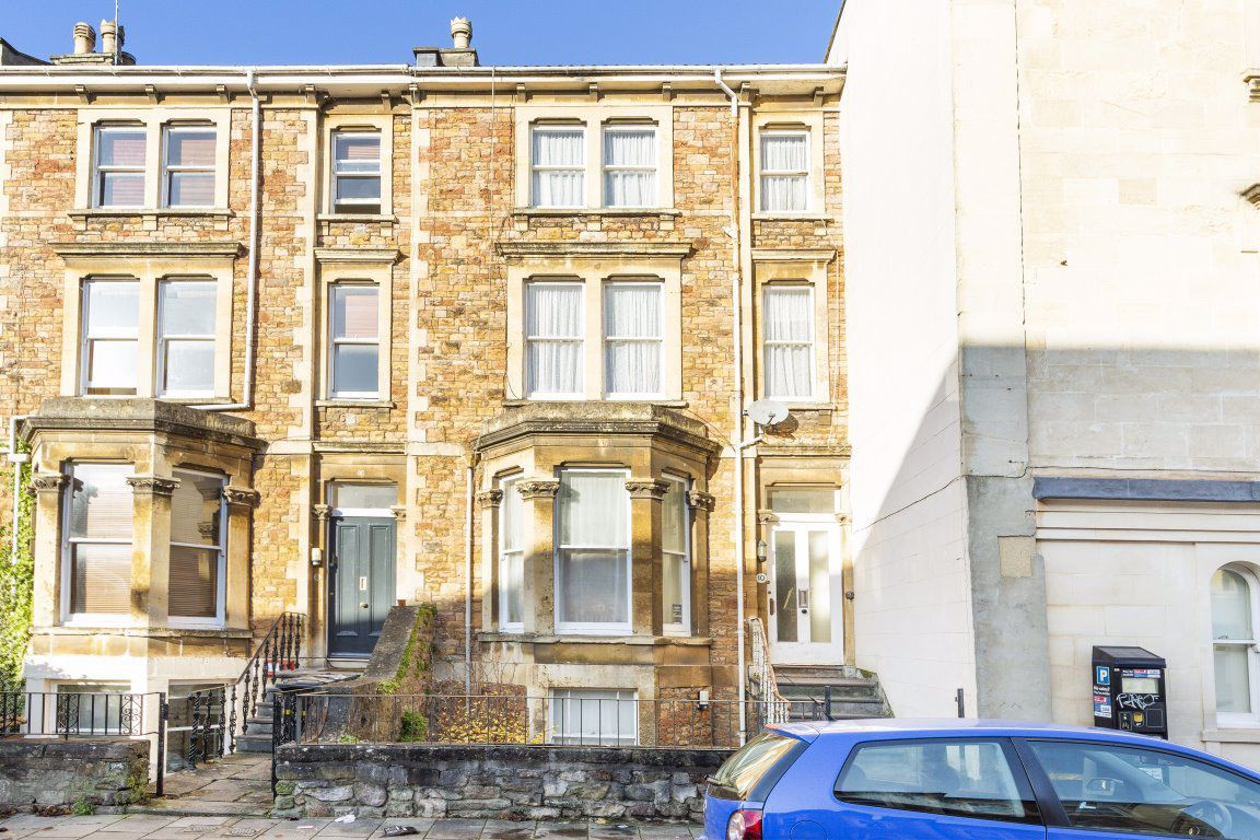 5 bed student house to rent on Alma Vale Road, Bristol, BS8 2HY | StuRents