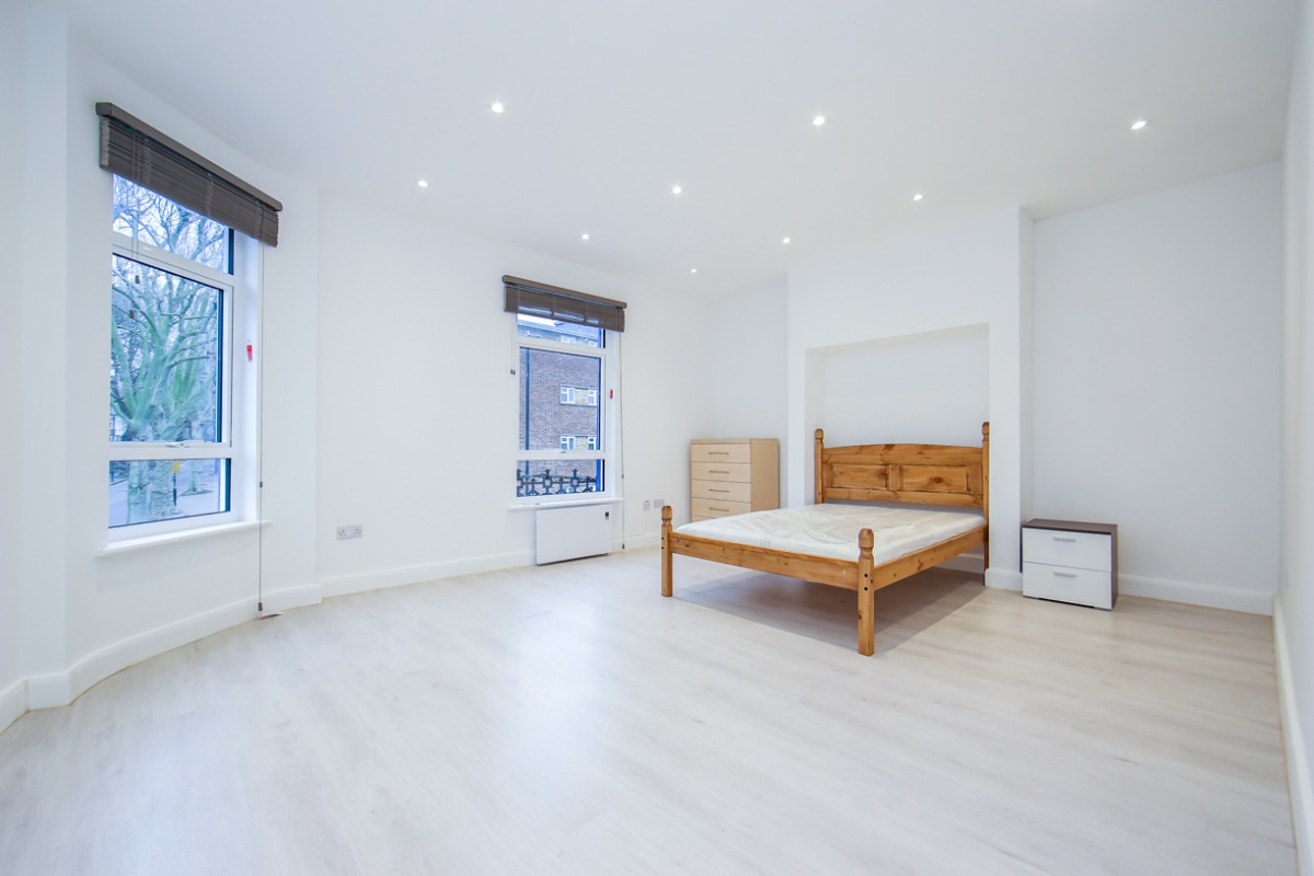 4 bed student house to rent on Crouch Hill, London, N4 4AP | StuRents