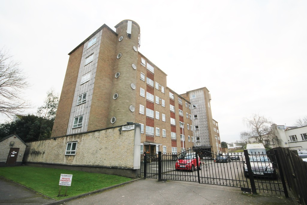 3 bed student house to rent on London Road, Leicester, LE2 1ZF | StuRents