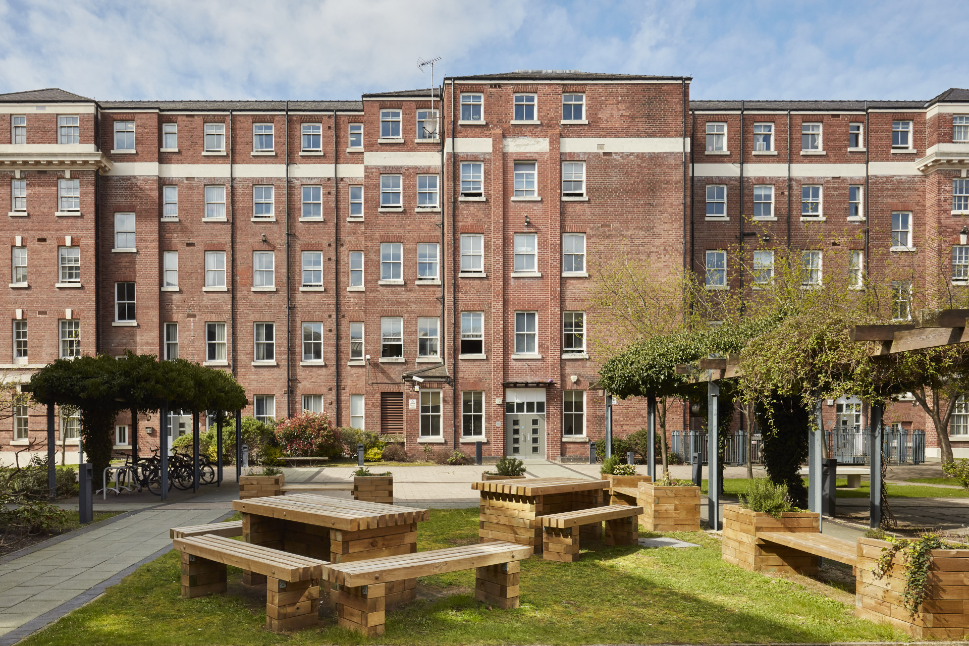 Premium Non-Ensuite student 7 bed flat to rent on Catharine Street ...