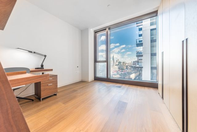 2 bed student house to rent on 30 Casson Square, London, SE1 7GY | StuRents
