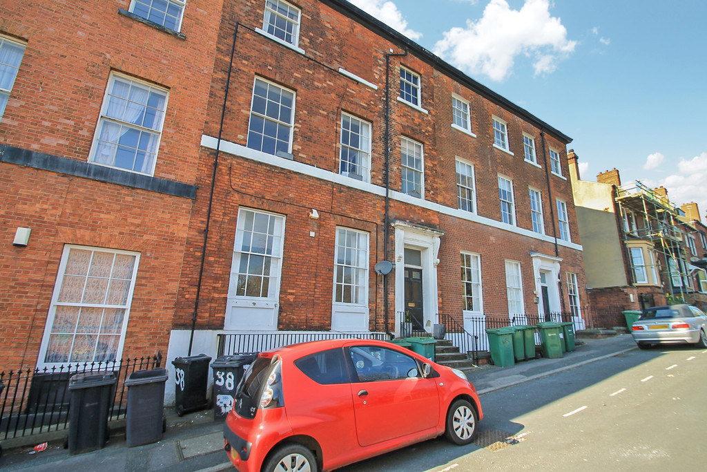 2 bed student house to rent on Hanover Square, Leeds, LS3 1BQ | StuRents