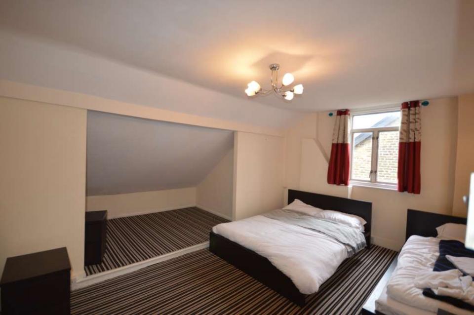 6 bed student house to rent on Clova Road, London, E7 9AH | StuRents