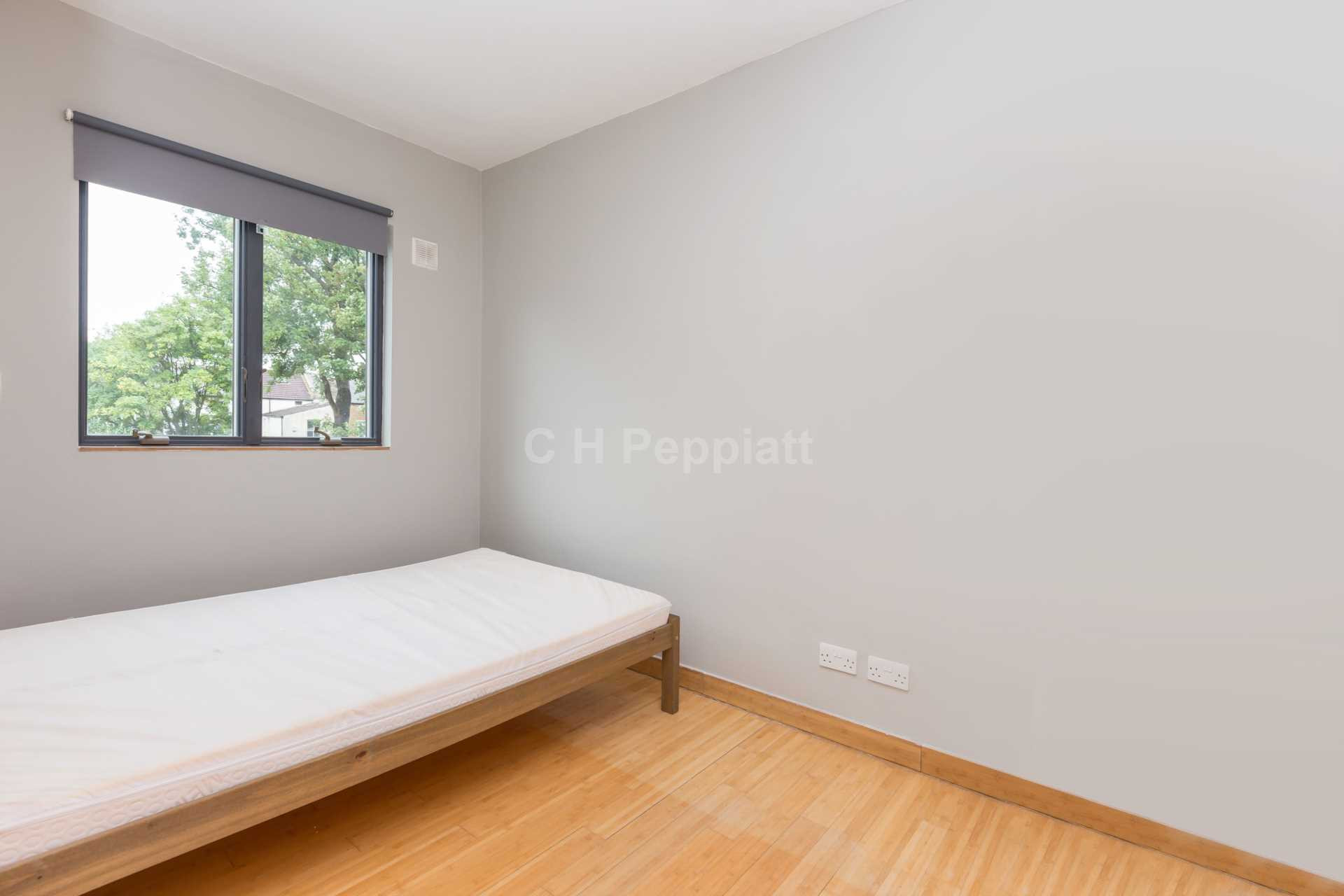 3 bed student house to rent on Hanley Road, London, N4 3DU | StuRents