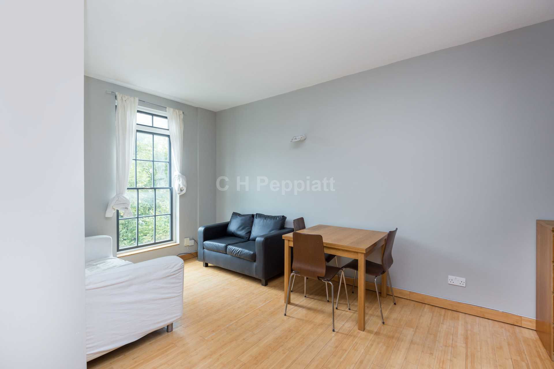3 bed student house to rent on Hanley Road, London, N4 3DU | StuRents