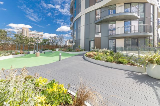 Student studio flat to rent on Oculus House, London, IG11 8NW | StuRents