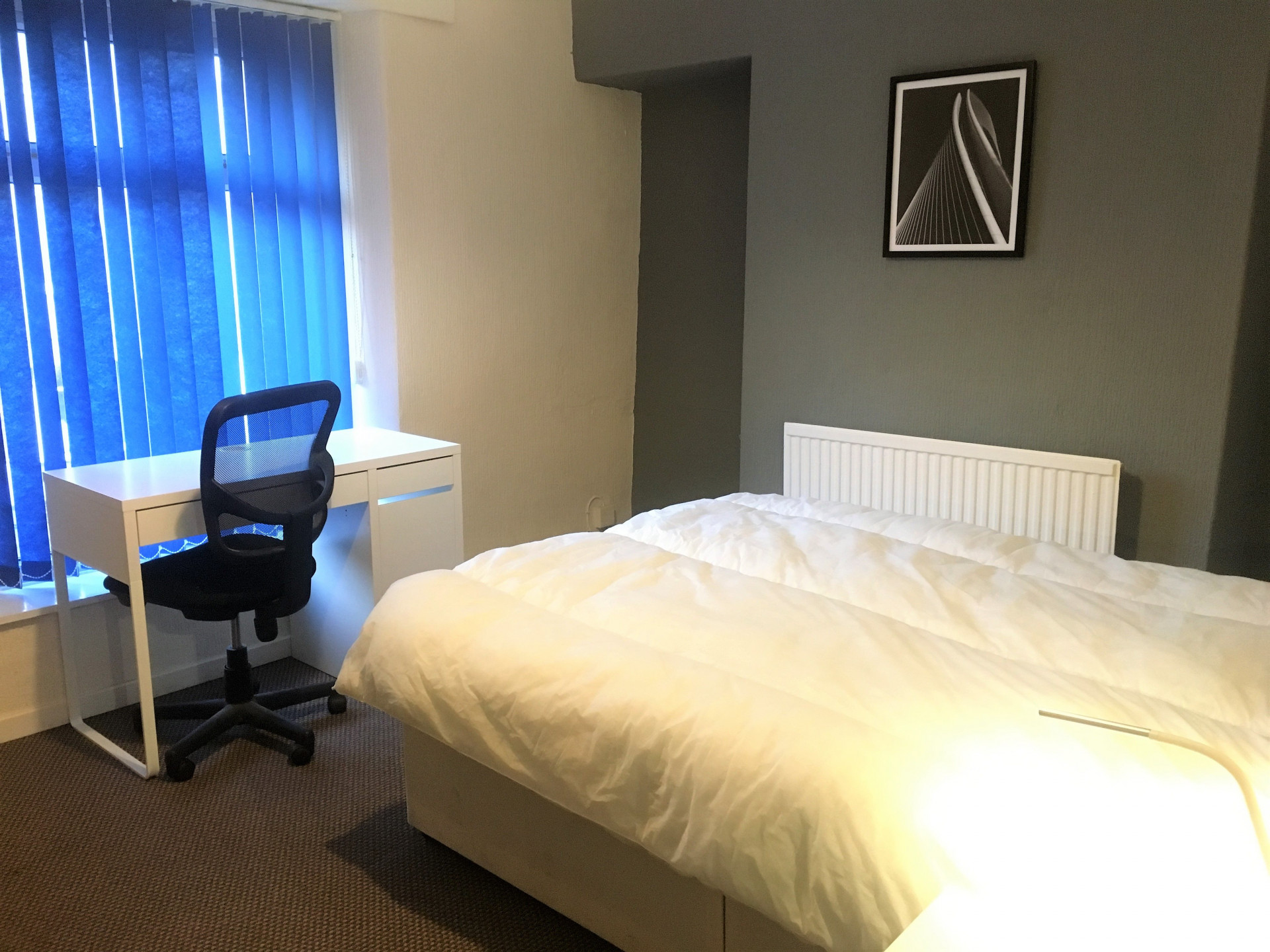 5 bed student house to rent on Sandfields, Swansea, SA1 3UX | StuRents