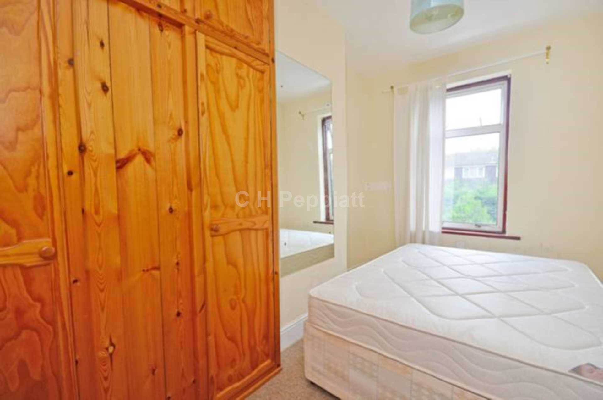 4 bed student house to rent on Dunbar Road, London, N22 5BG | StuRents