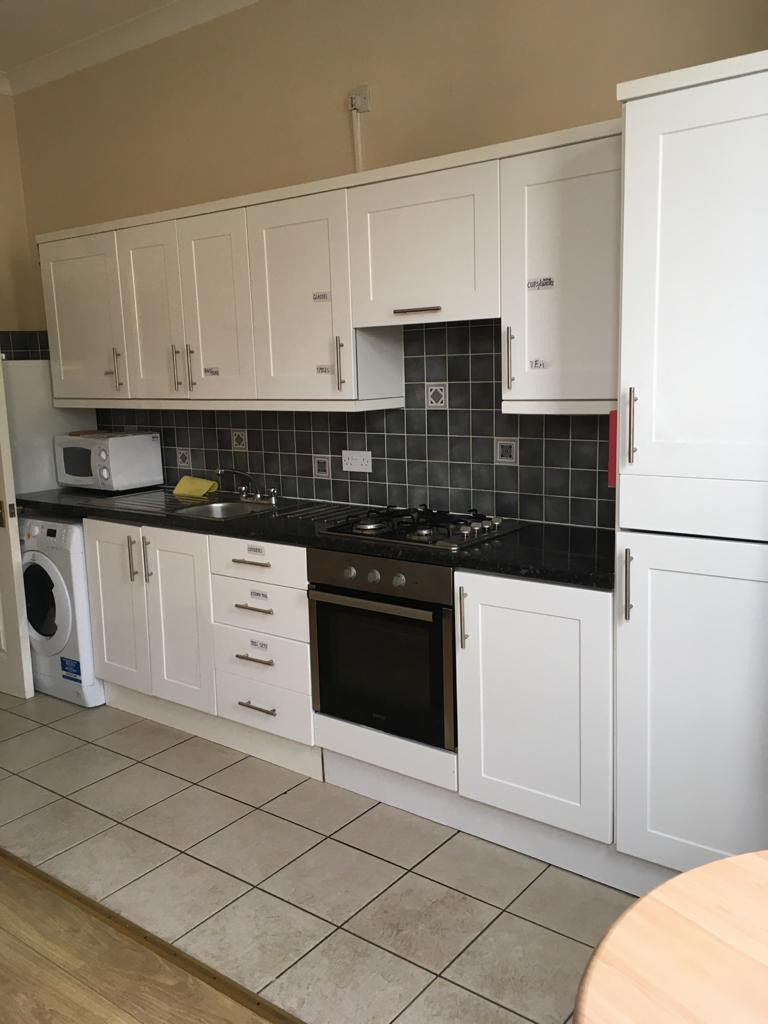 1 bed student house to rent on Ash Grove, Hull, HU5 1LT | StuRents