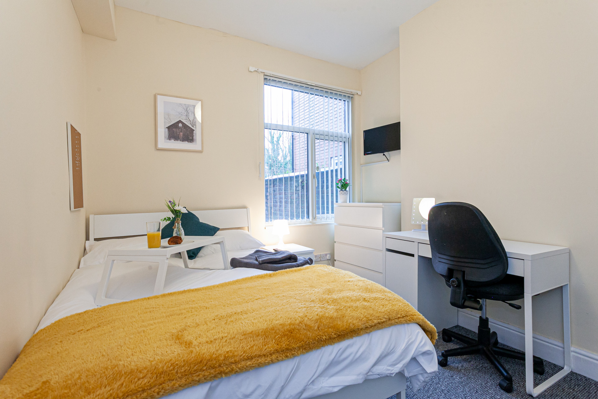 7 bed student house to rent on Whitby Road, Manchester, M14 6QH | StuRents