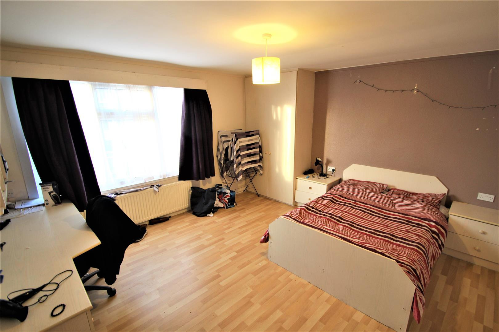 6 bed student house to rent on Manor Drive, Leeds, LS6 1DD | StuRents